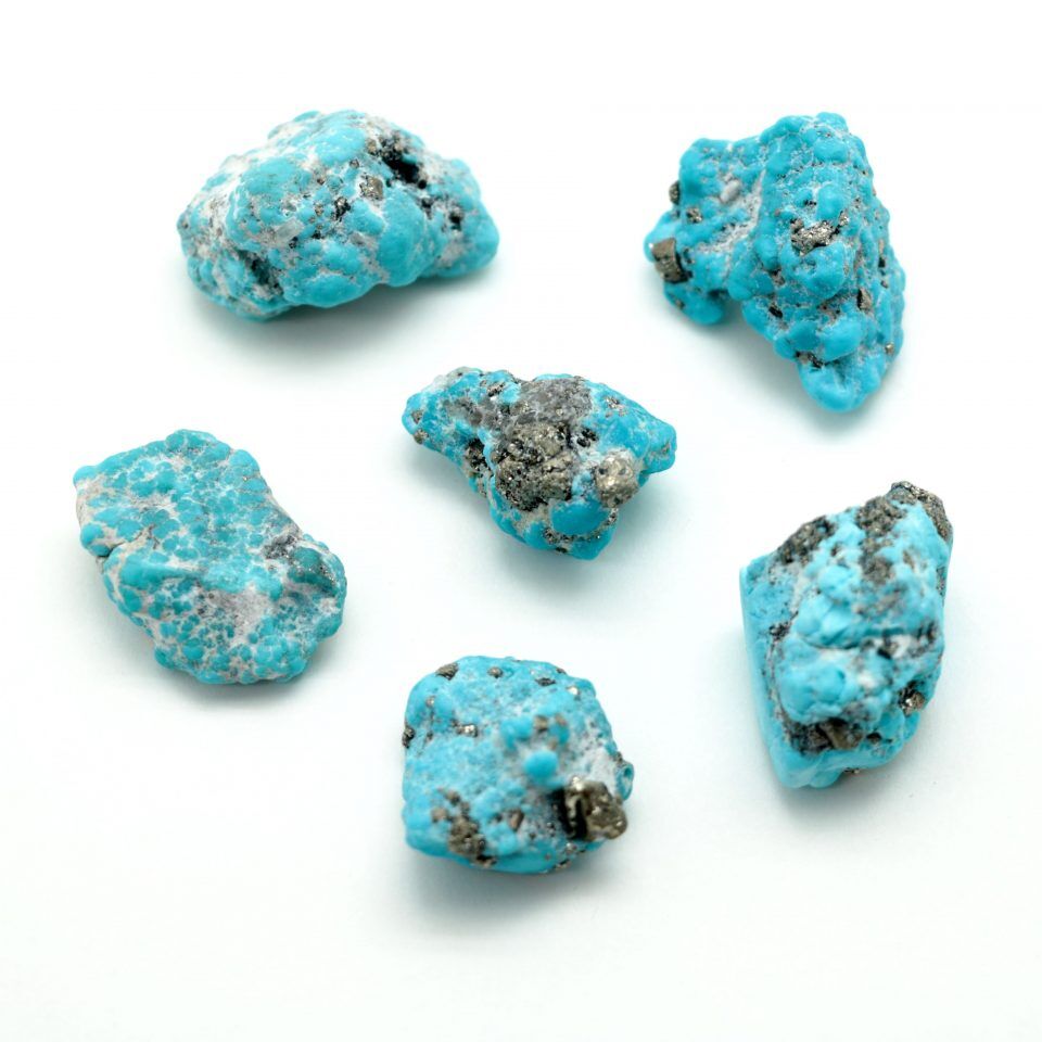 Healing Turquoise Crystals and Stones; Benefits, Uses and Jewelry